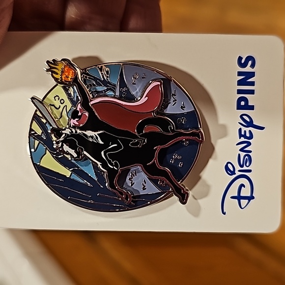 Disney | Accessories | Disney Sleepy Hollow Headless Horseman Ichabod ...